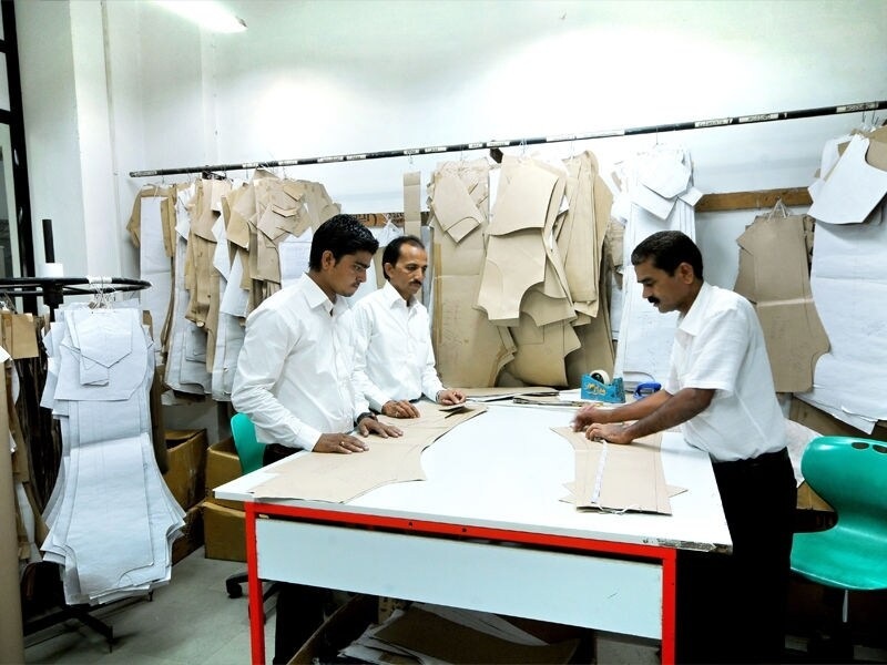 Soma Textiles FY2026: From Clothes to Highways, With ₹91 Cr Stuck in ...